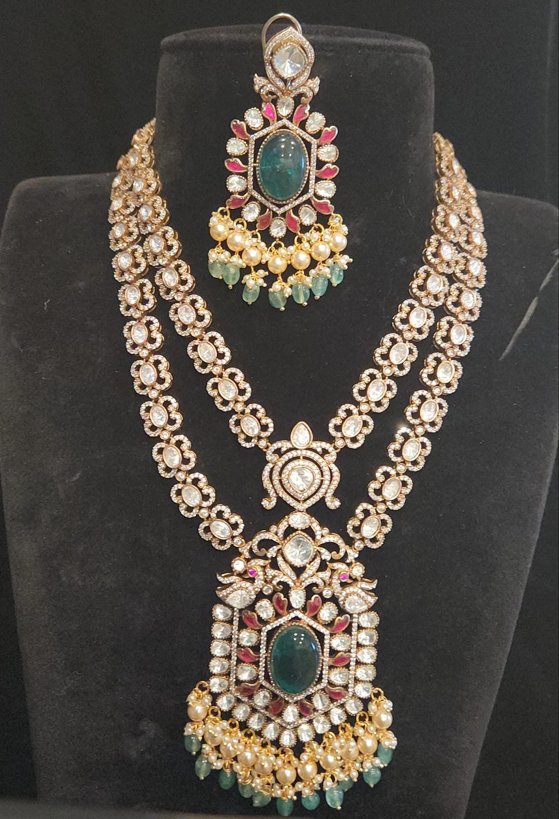 Victorian, Emerald & Ruby Long haram with Lavish Pendant – Vajra Jewellery